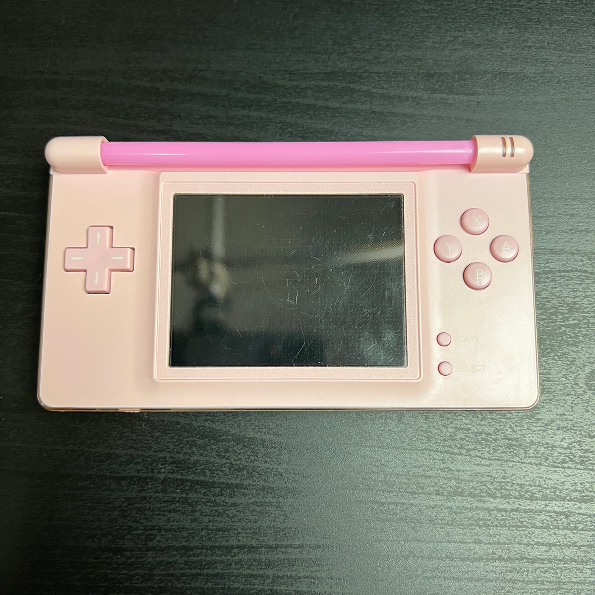 Game Boy Macro (All Pink) – Retro Remastered